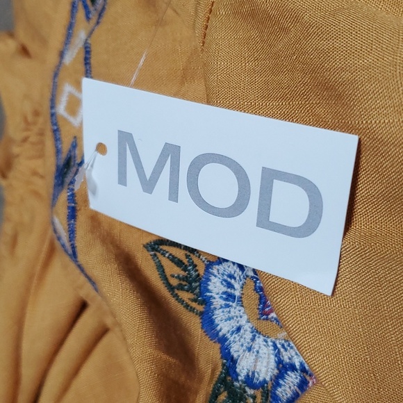 Mod On Trend | Tops | Nwt Mod On Trend Top | Poshmark